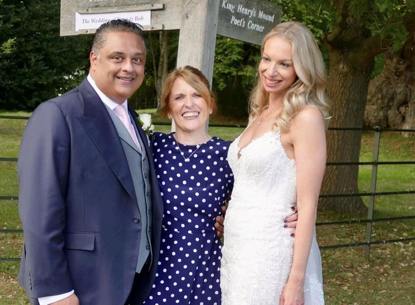 Getting Hitched: An Interview with Celebrant Michelle Parfitt | Ash ...