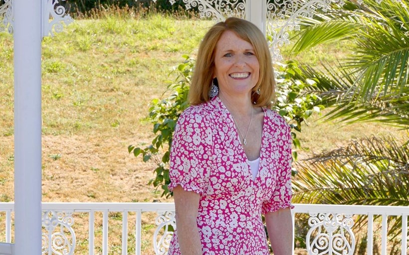 Getting Hitched: An Interview with Celebrant Michelle Parfitt | Ash ...